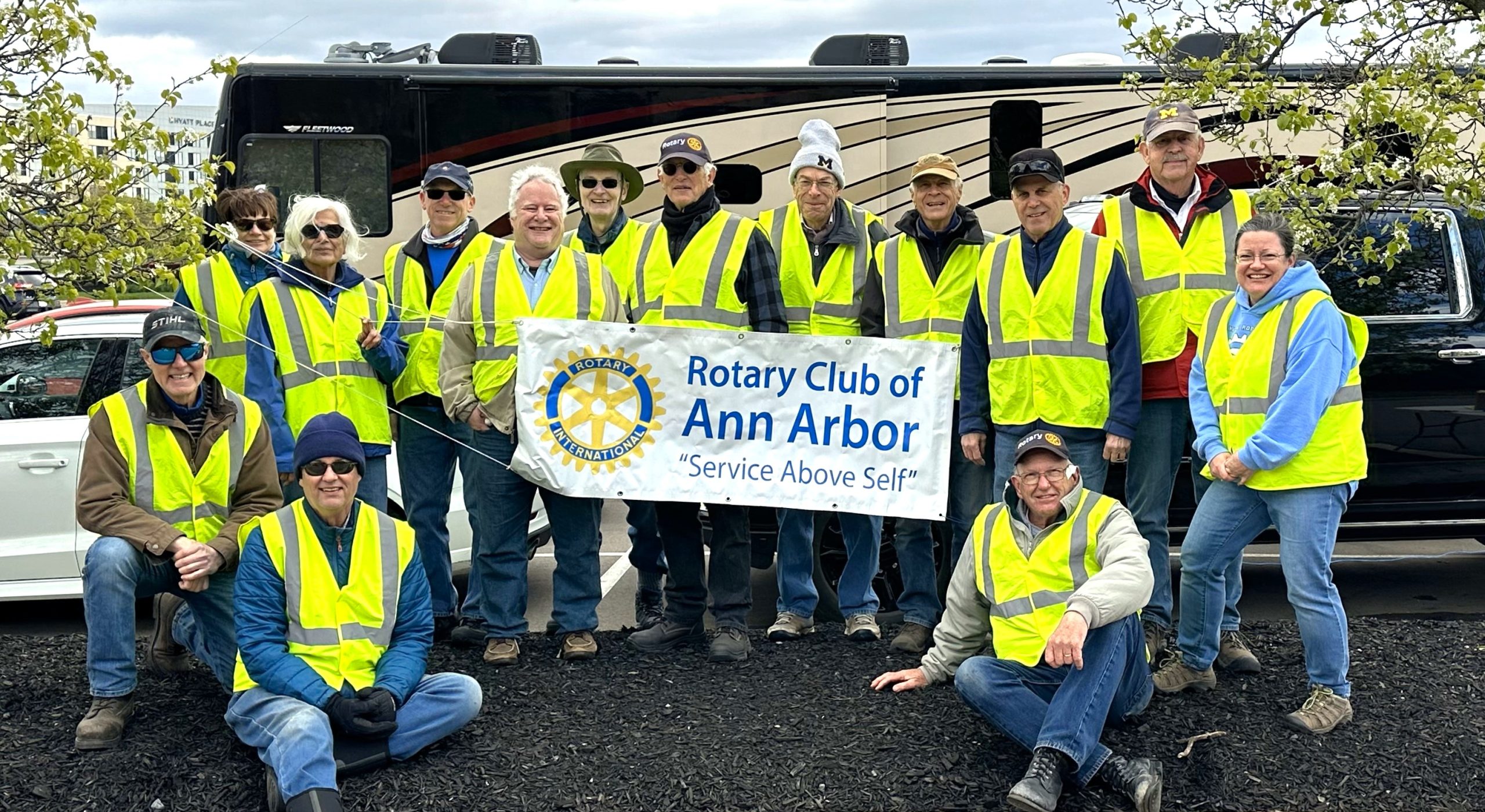 Rotary-AAH-Crew-April-2024 - Rotary Club of Ann ArborRotary Club of Ann ...